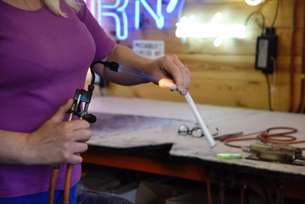 Pioneer – neon fabrication | CommonAs